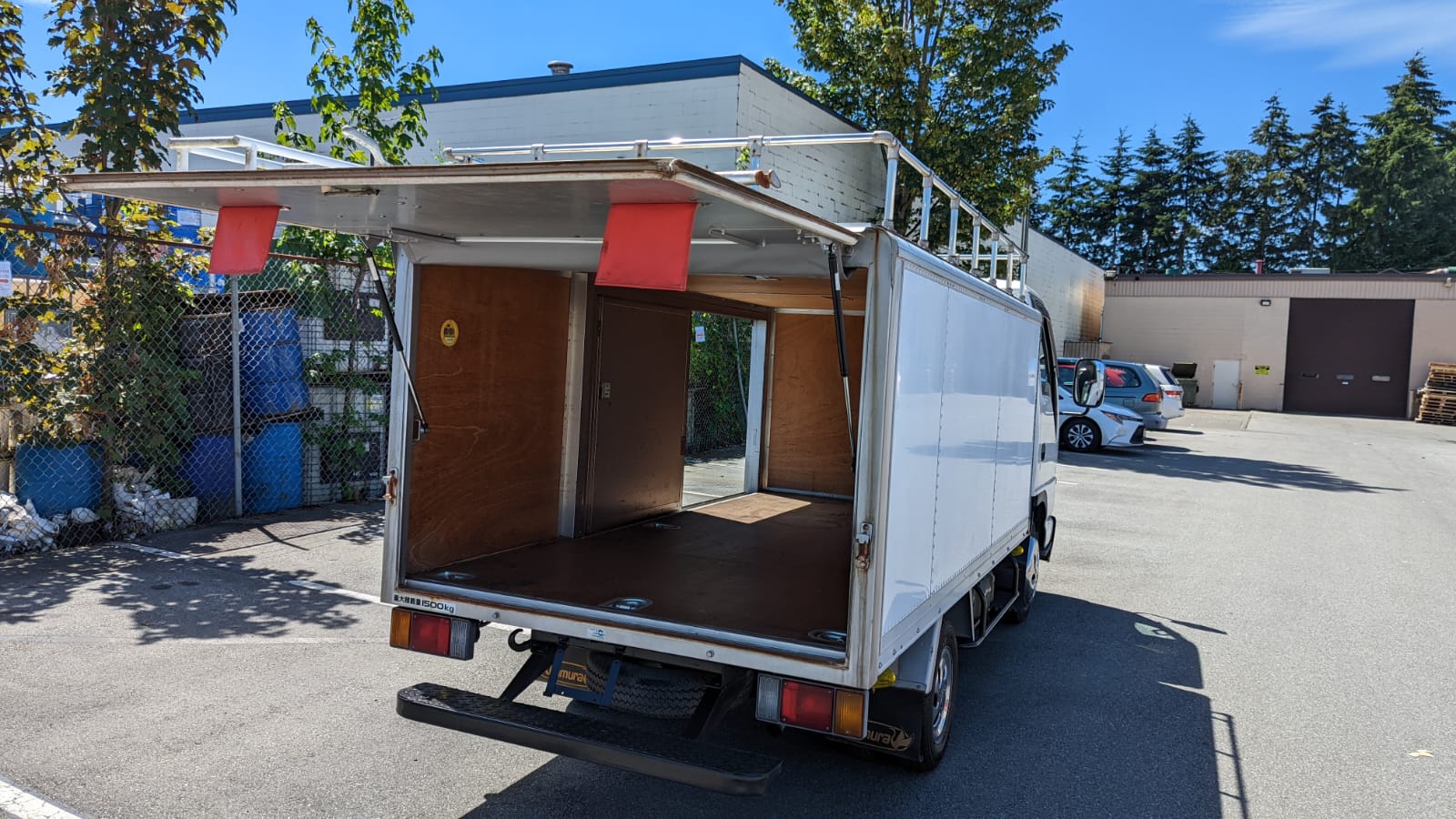 Isuzu Elf JDM import is tough and efficient vehicle