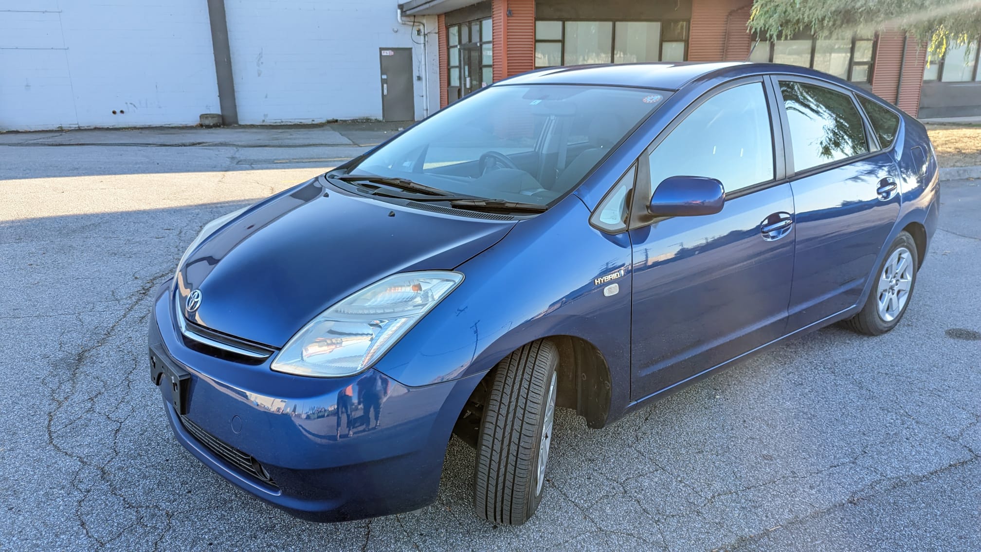 Toyota Prius JDM import is efficient and eco-friendly