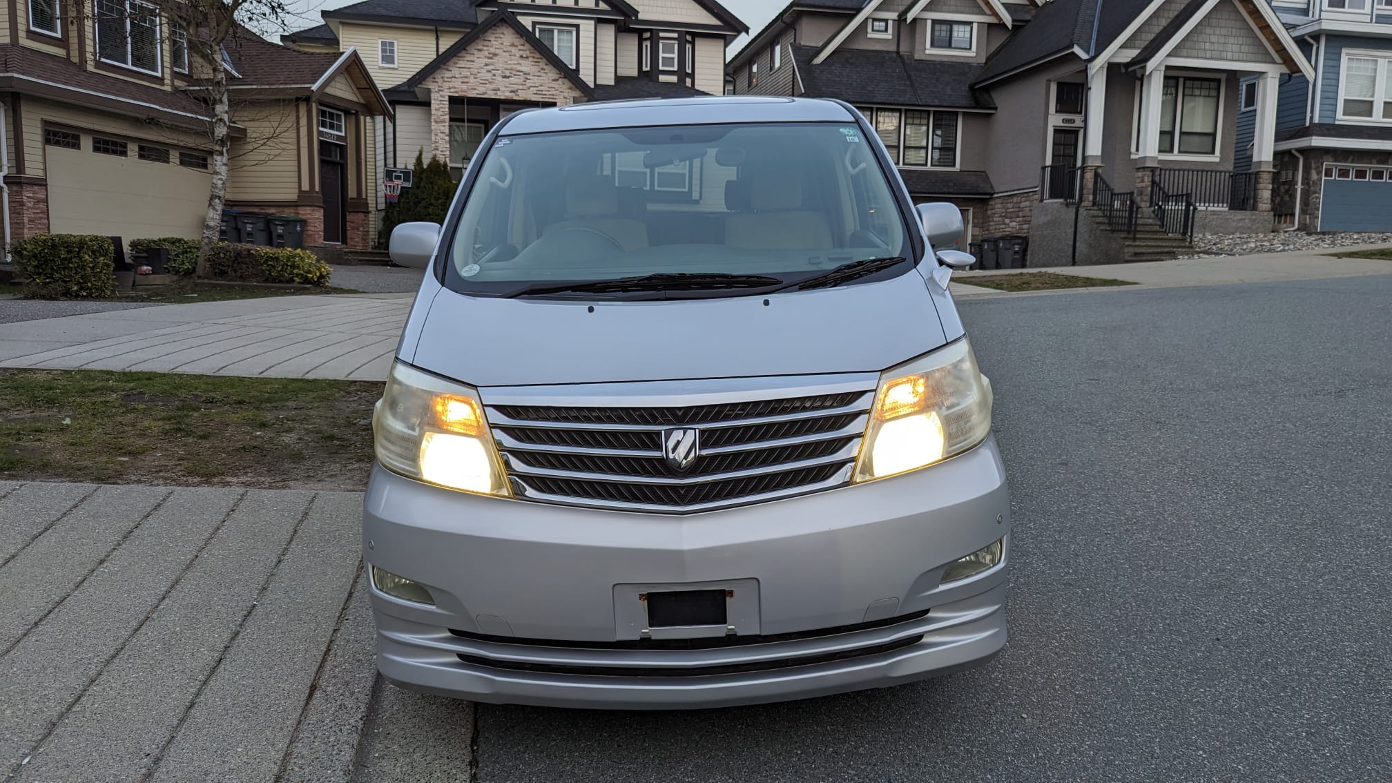 Toyota Alphard | Autocom JDM LTD | British Colombia
