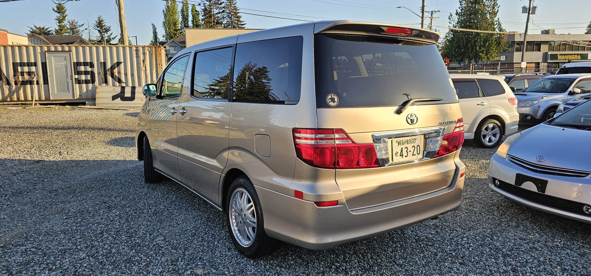 Toyota Alphard | Autocom JDM LTD | British Colombia