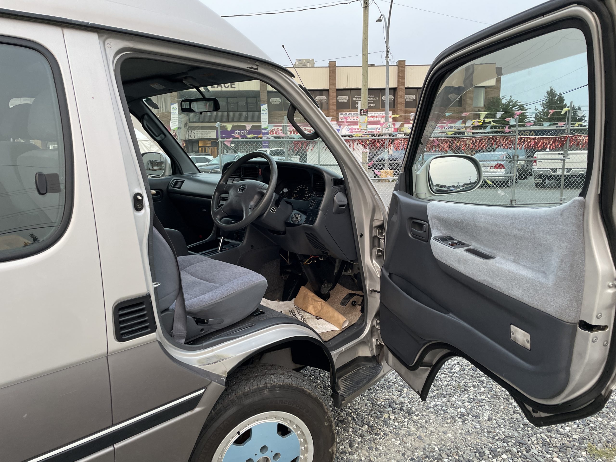 Toyota Hiace JDM import is built for tough tasks