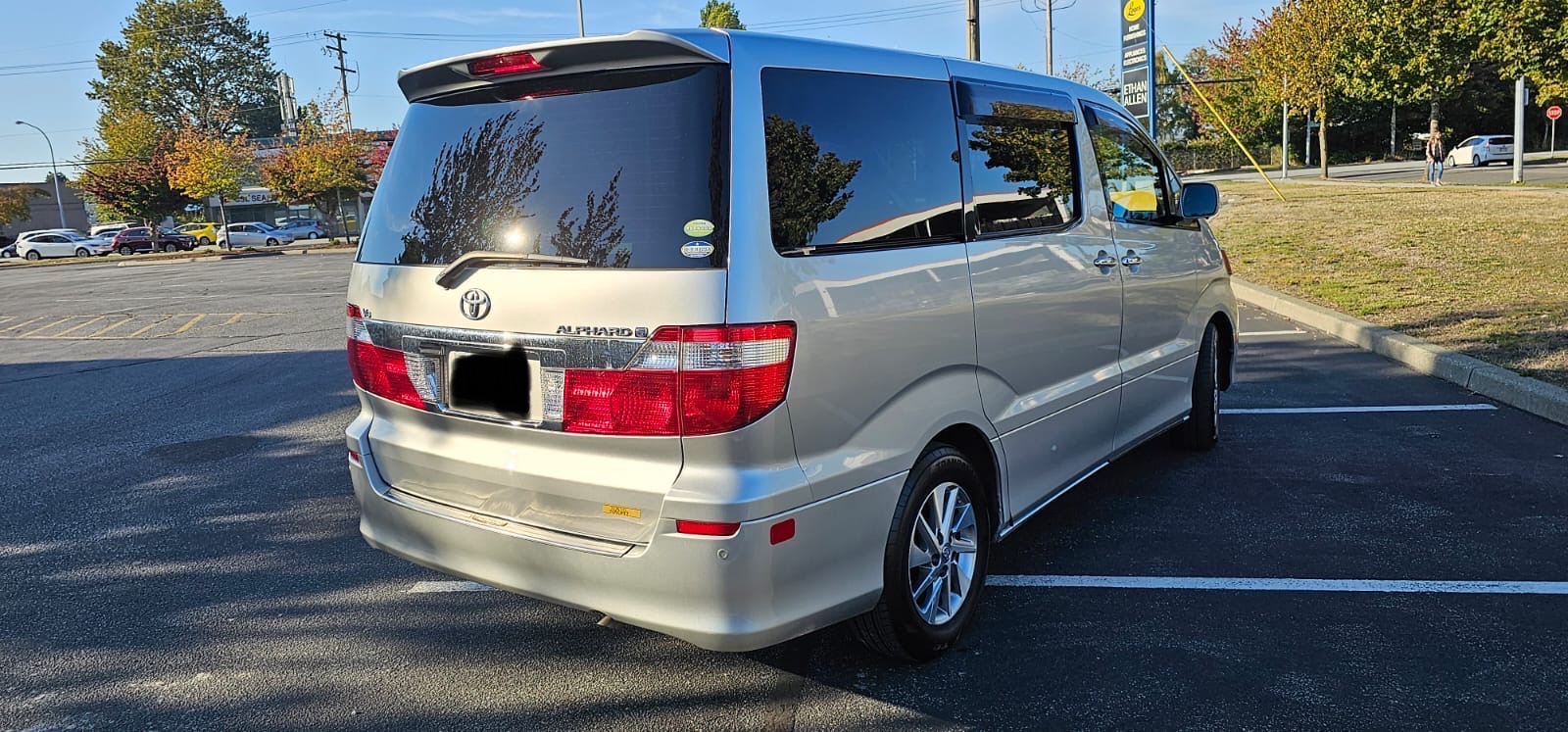 Toyota Alphard | Autocom JDM LTD | British Colombia