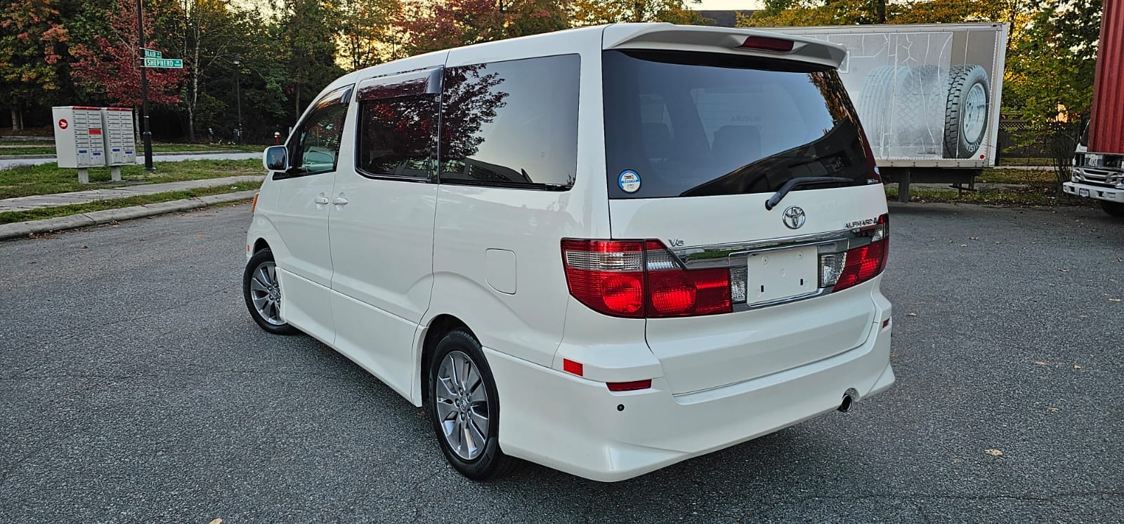 Toyota Alphard | Autocom JDM LTD | British Colombia