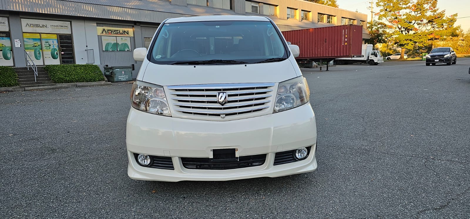 Toyota Alphard | Autocom JDM LTD | British Colombia