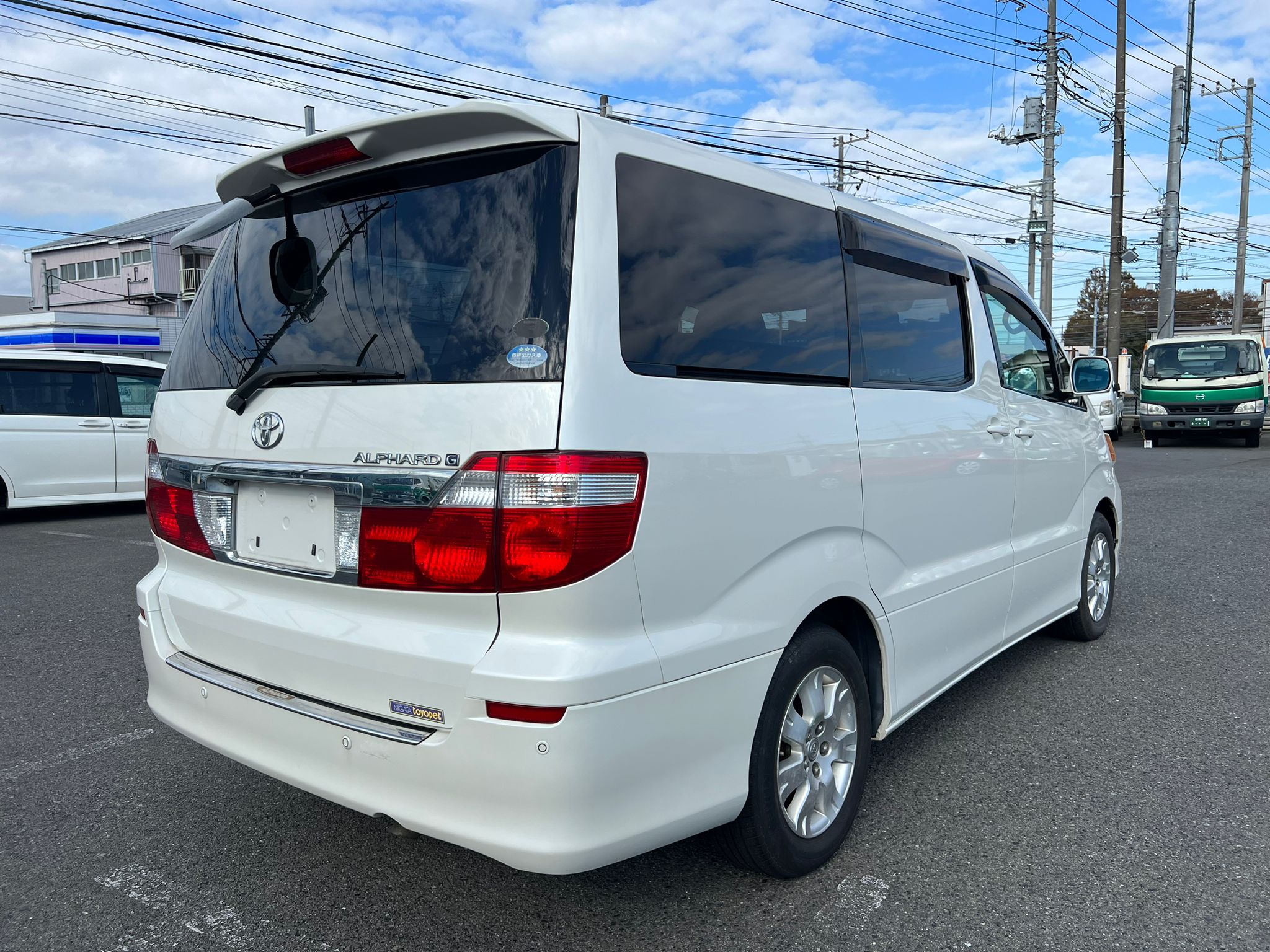 Toyota Alphard JDM import elegant design and comfort
