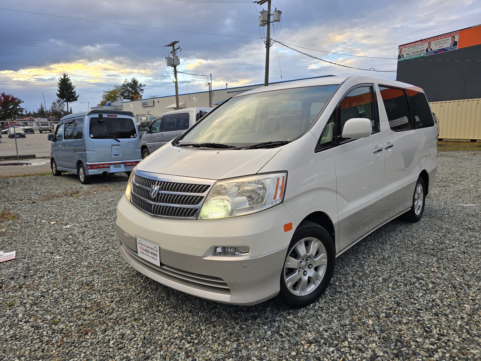 Toyota Alphard JDM import luxury and high performance