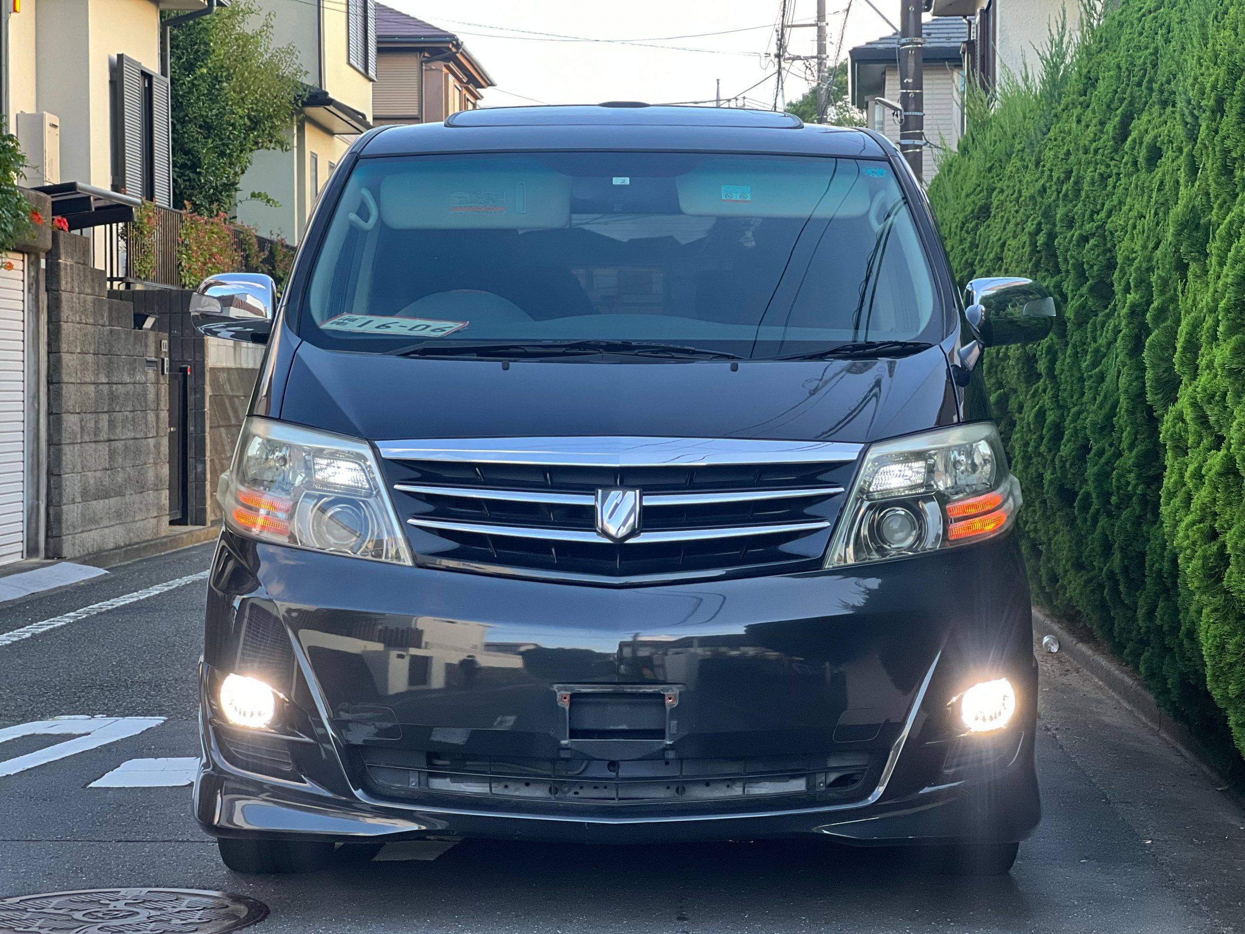 Toyota Alphard JDM import luxury and style inside | BC